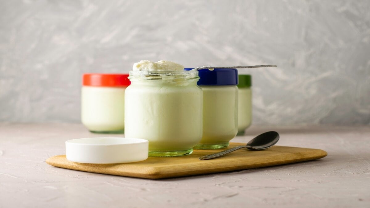 ¿Cómo hacer un yogur natural en casa fácilmente? - Mejor con Salud