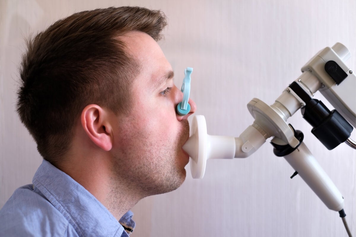 Spirometry What It Is And How Is It Performed Bullfrag Spirometry What It Is And How Is It Performed Bullfrag
